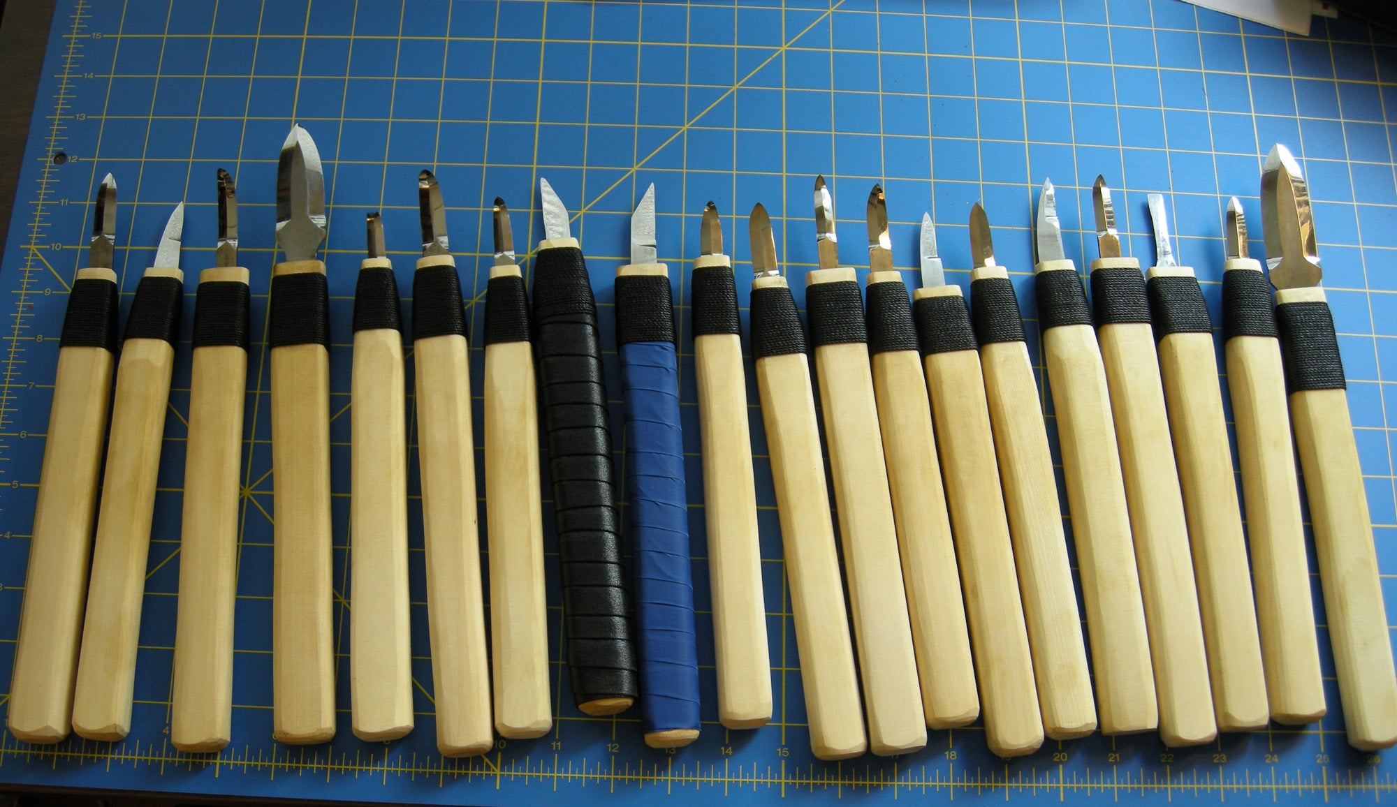 Wood Carving Knives by Jamie Sharp – Jamie Sharp Knives
